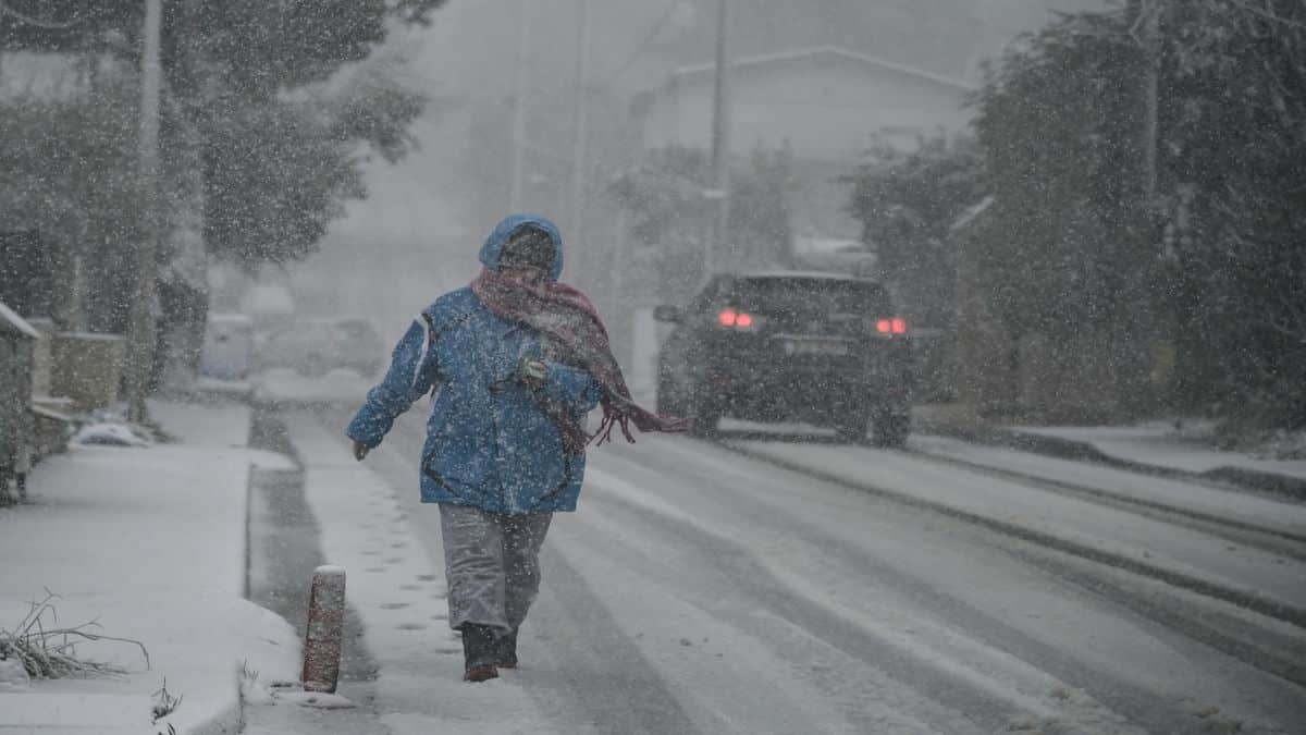 Ηρθε ο Χειμώνας κι ο κοσμάκης ταχει χάσει...Γράφει η Δήμητρα Γκουντούνα ...